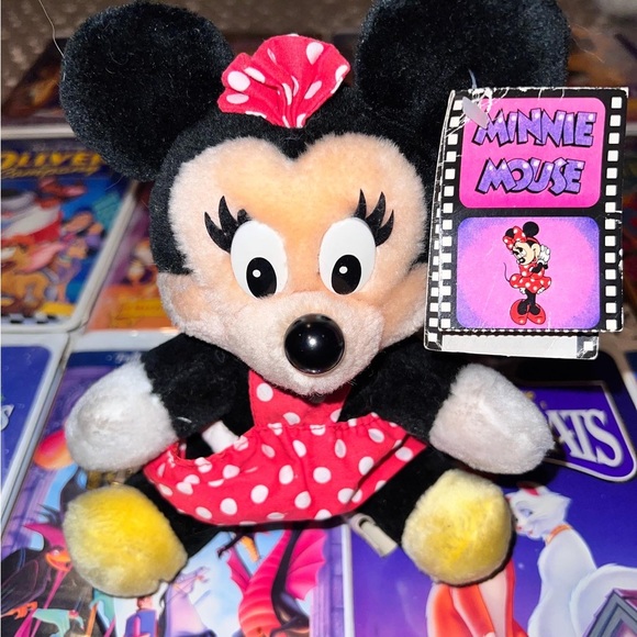 Toys | 7 Minnie Mouse Plush Disney World Disneyland Mini Sitting Doll ...